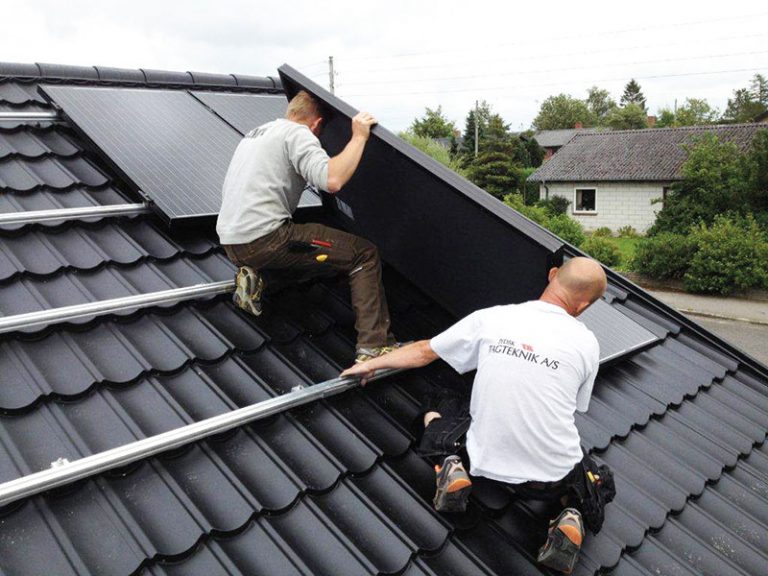 Opladning af elbil via solceller med batteri