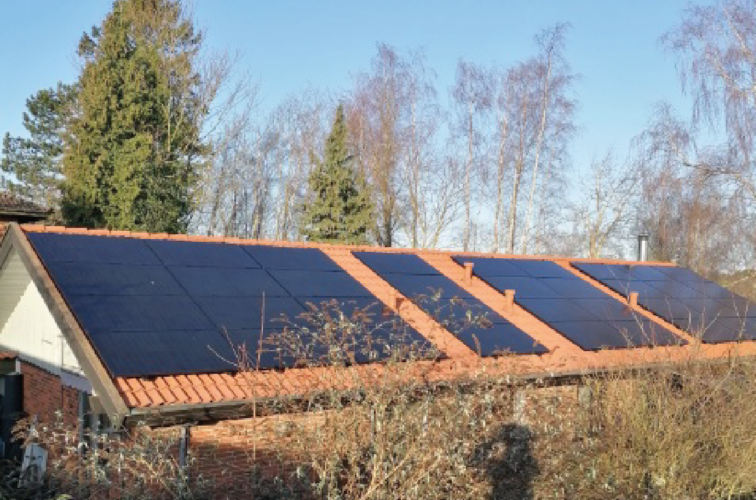 Opladning af elbil via solceller med batteri